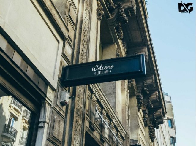 15+ Signage Mockup PSD Free Download for Branding - Graphic Cloud